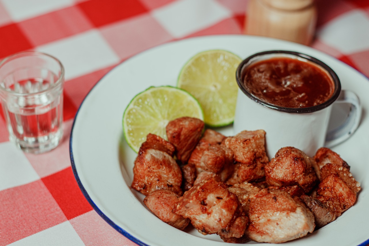 Torresmo de Barriga com Geleia de Goiabada - Supermercados BH